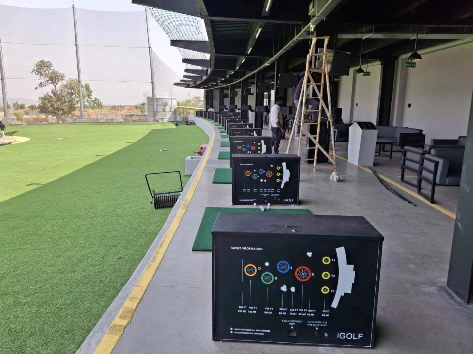 Pune: iGolf debuts as India’s first high-tech golf entertainment venue ...